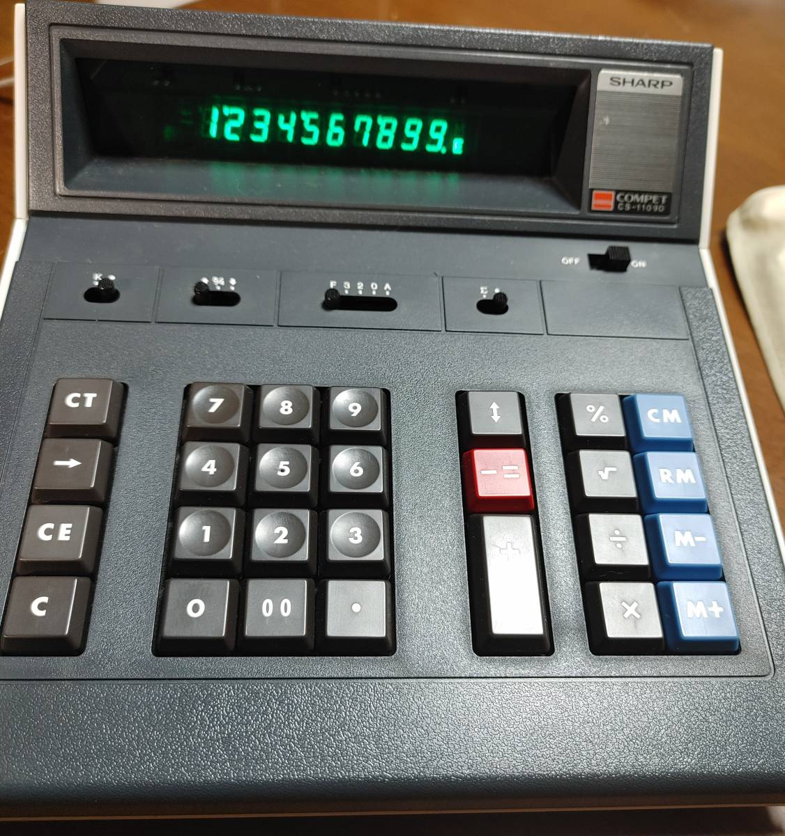 【新品】新品☆ 未使用♪ 当時物☆ 大型電卓 税率変更対応 シャープ コンペット CS-S171 10桁 COMPET 本格 昭和レトロ の落札情報詳細| ヤフオク落札価格情報 オークフリー
