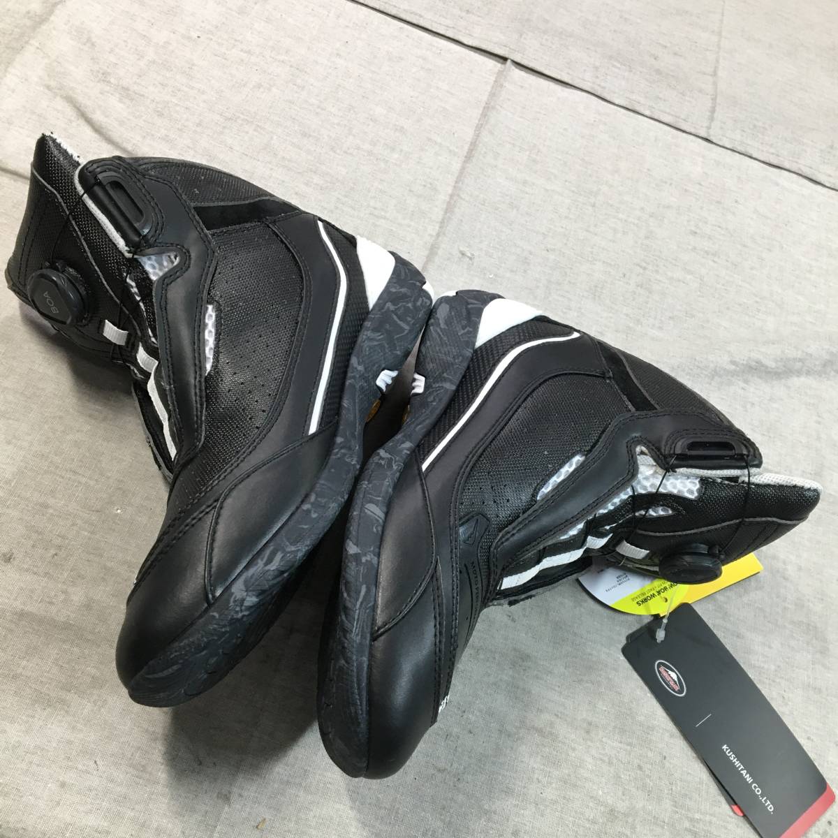 【未使用】未使用 ヤマハ(Yamaha) ライディングシューズ KUSHITANI(クシタニ)コラボモデル YAL02K フローシューズ ...