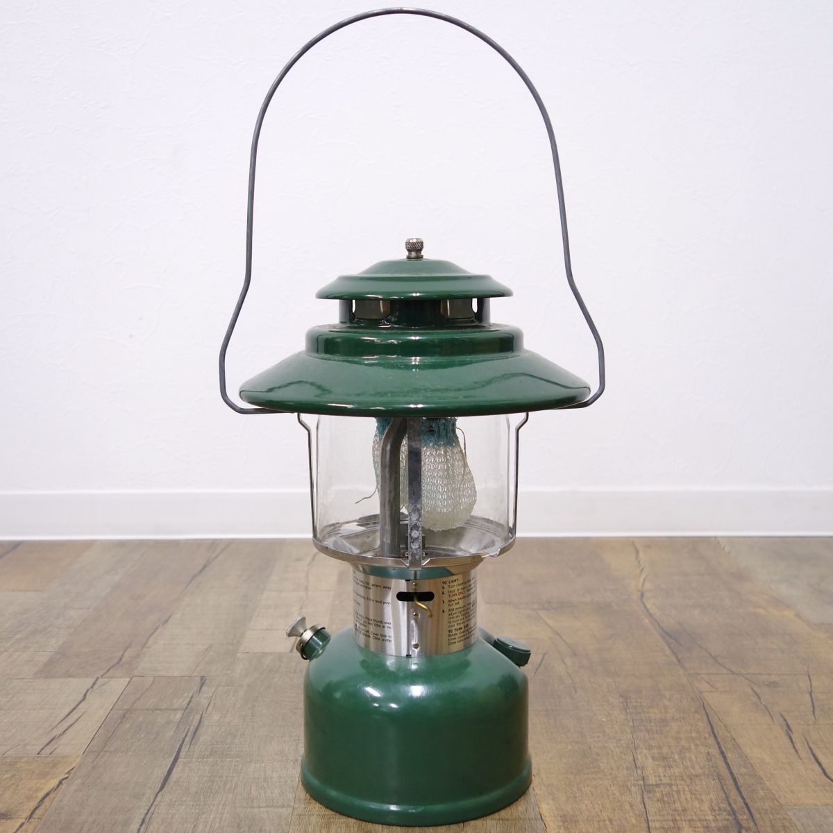 【未使用に近い】美品 希少 コールマン Coleman ランタン 228H 1973年 ガルウィングケース付 ツーマントル キャンプ ...