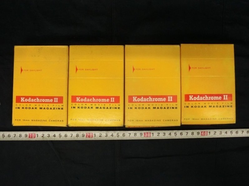 【傷や汚れあり】L2278 廃盤 新品未開封 kodak kodachrome II 16mm daylight film コダクローム ...