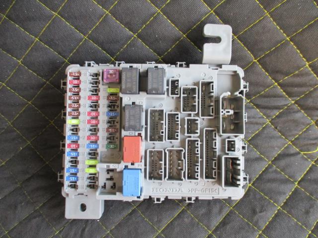 【傷や汚れあり】アクティ EBD-HA9 ヒューズボックス NH578 38200-TP8-J02の落札情報詳細 - Yahoo!オークション ...