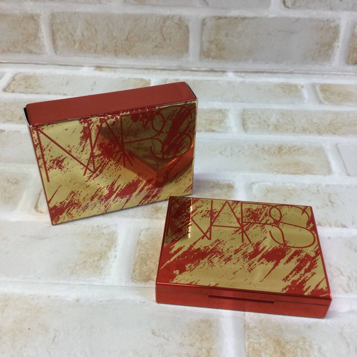 【未使用】☆【化粧品】NARS ナーズ ライトリフレクティングセッティングパウダー プレスト N 限定パッケージ 10g 5052☆T9-751wの落札情報詳細 - ヤフオク落札価格検索 オークフリー