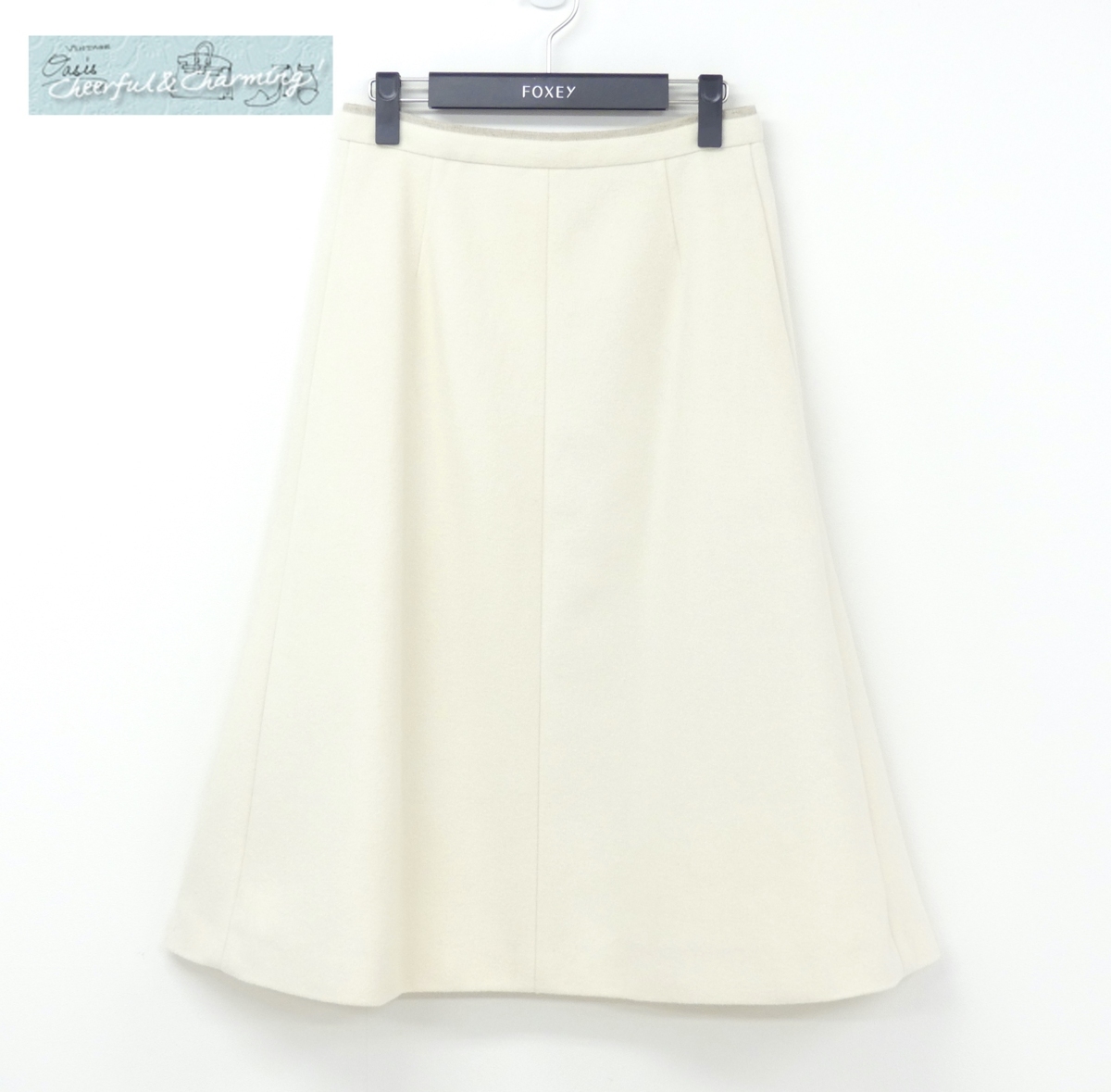 【目立った傷や汚れなし】FOXEY スカート リリーフレア 38 ホワイト ウールカシミヤ '21年DM掲載 42408の落札情報詳細 - ヤフオク落札価格検索 オークフリー