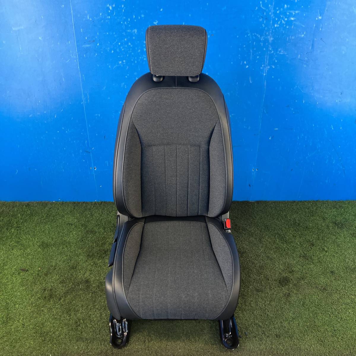 【傷や汚れあり】ハイゼット トラック ドライバーズシート ビニール 運転席 シート H22年 S211P 【個人宅直配不可】 の落札情報詳細| ヤフオク落札価格情報 オークフリー