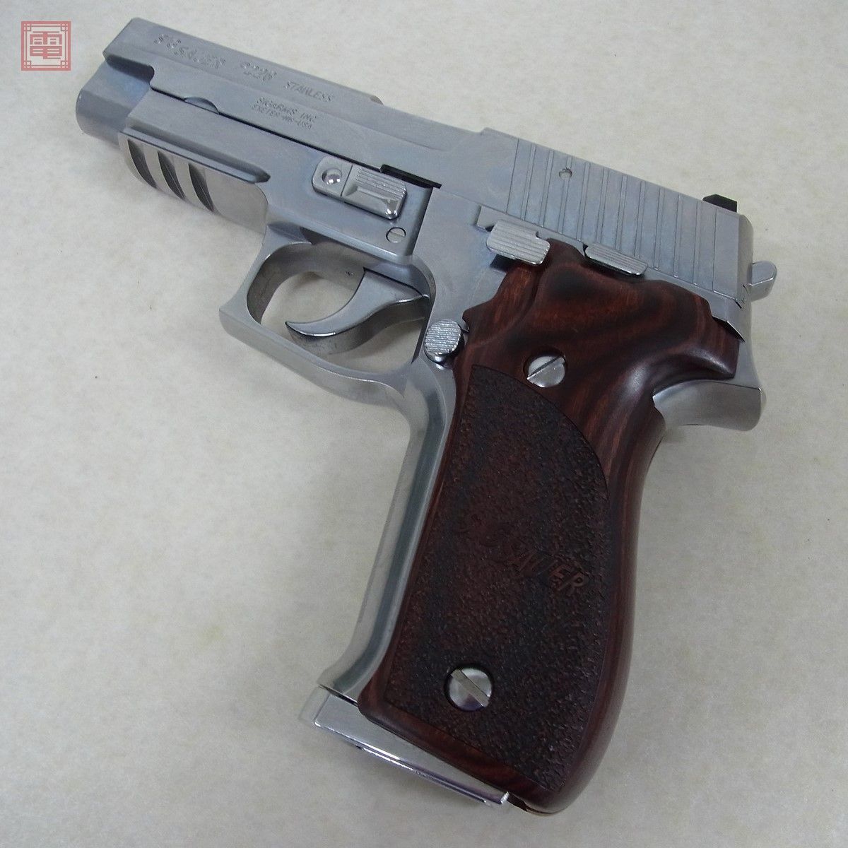【新品】SIG SAUER P226 純正実物グリップ／P210 P220 P228 P229 P230 P231 の落札情報詳細| ヤフオク ...