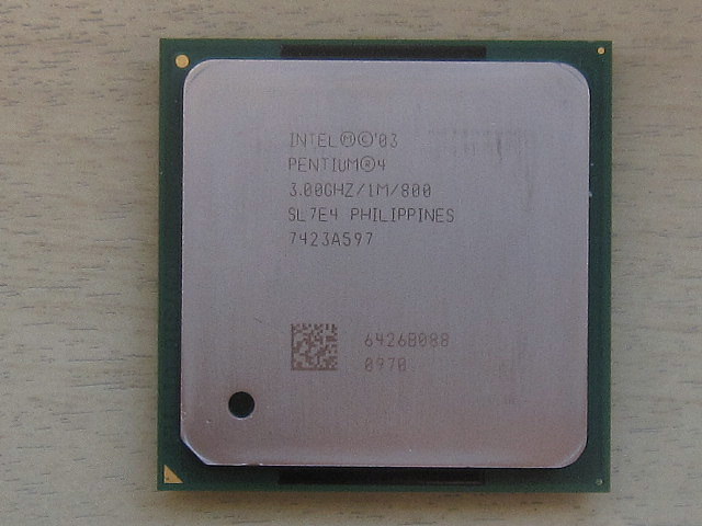 【全体的に状態が悪い】Intel Pentium4 HT 3.0GHz Prescott 1Mキャッシュ PLGA775 1コア 2スレッド ...