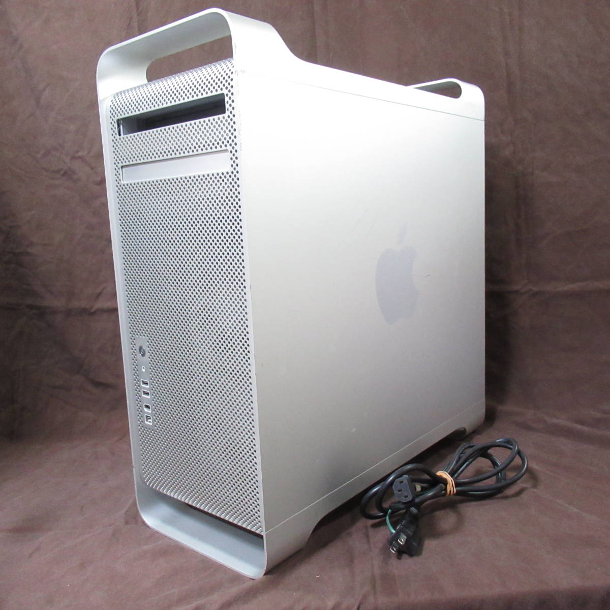【傷や汚れあり】Apple MacPro 2009 Intel Xeon メモリ5GB HDD750GB macOS10.6.8 ATI ...