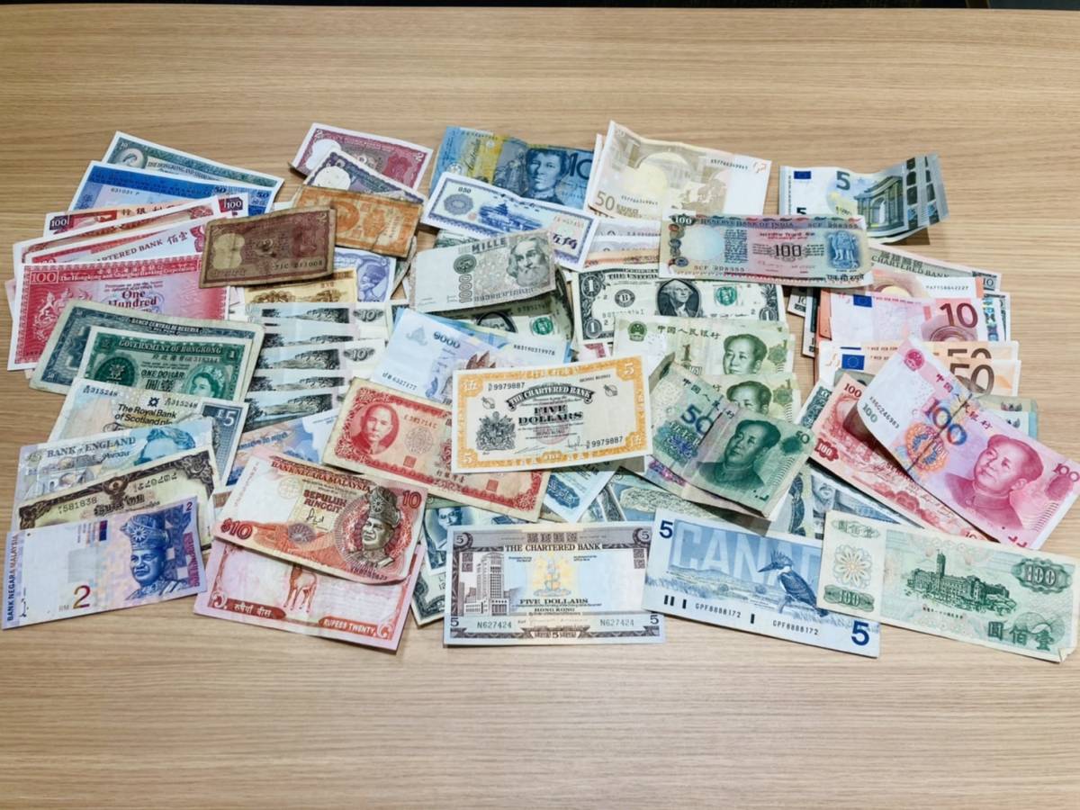 【全体的に状態が悪い】n 13 2 1円〜 外国紙幣 おまとめ 紙幣 貨幣 海外紙幣 旧紙幣 などの落札情報詳細 ヤフオク落札価格検索