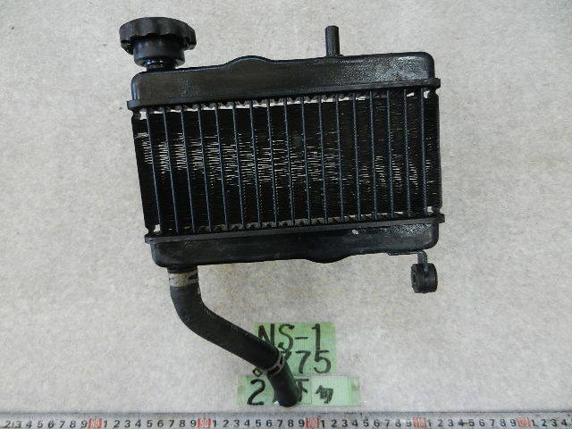 【傷や汚れあり】3775 Ac12 Ns 1 ラジエーター 80サイズ ホンダ Ns1 N1の落札情報詳細 ヤフオク落札価格情報 オークフリー