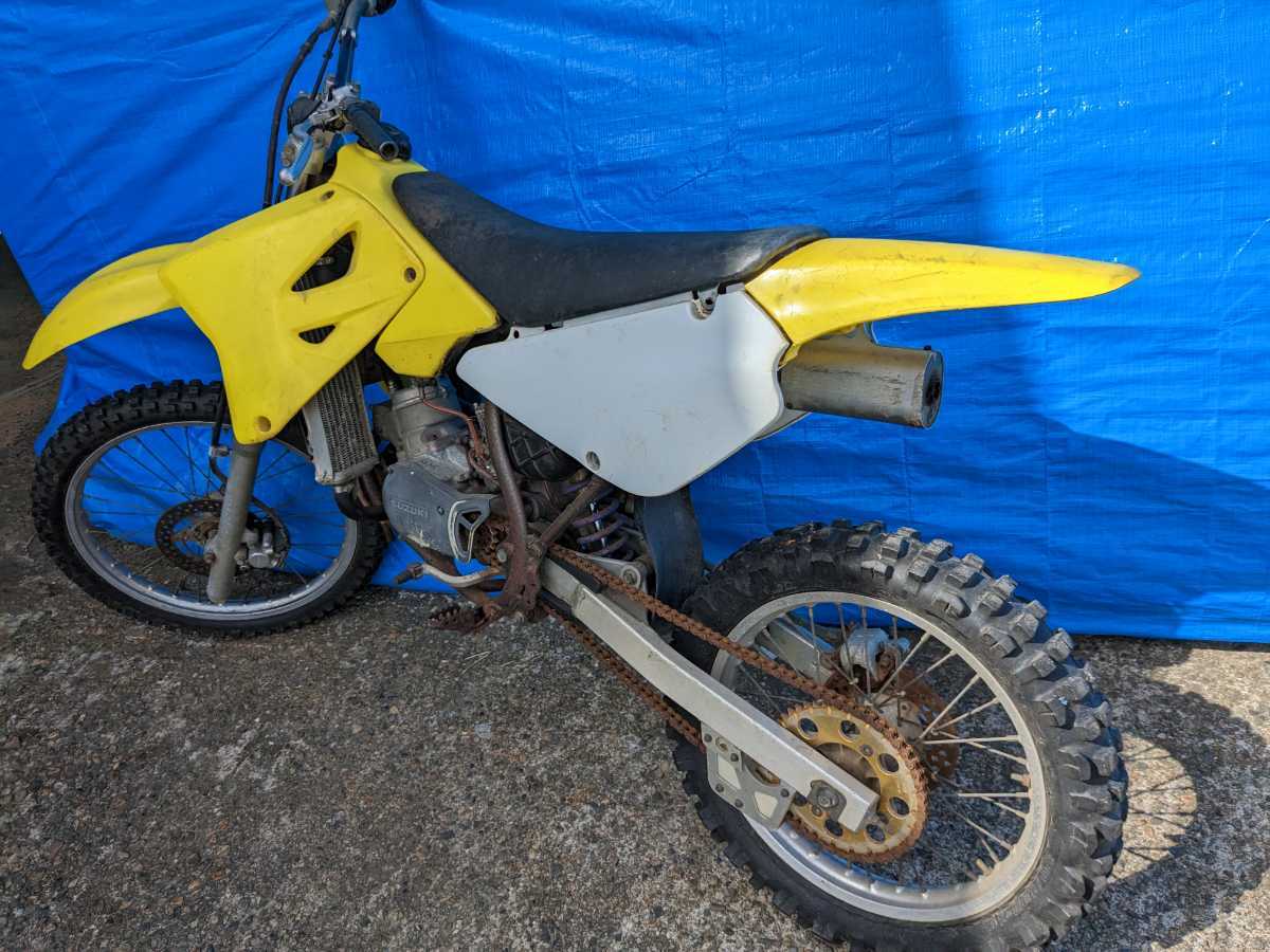 【全体的に状態が悪い】スズキ RM80 1996 ジャンク品の落札情報詳細 - ヤフオク落札価格検索 オークフリー