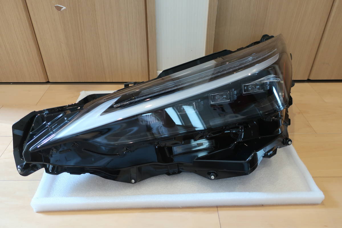 【全体的に状態が悪い】ジャンク LEXUS レクサス 新型 NX 左 LED ヘッドライト Koito 78-58 刻印 11 81185 ...