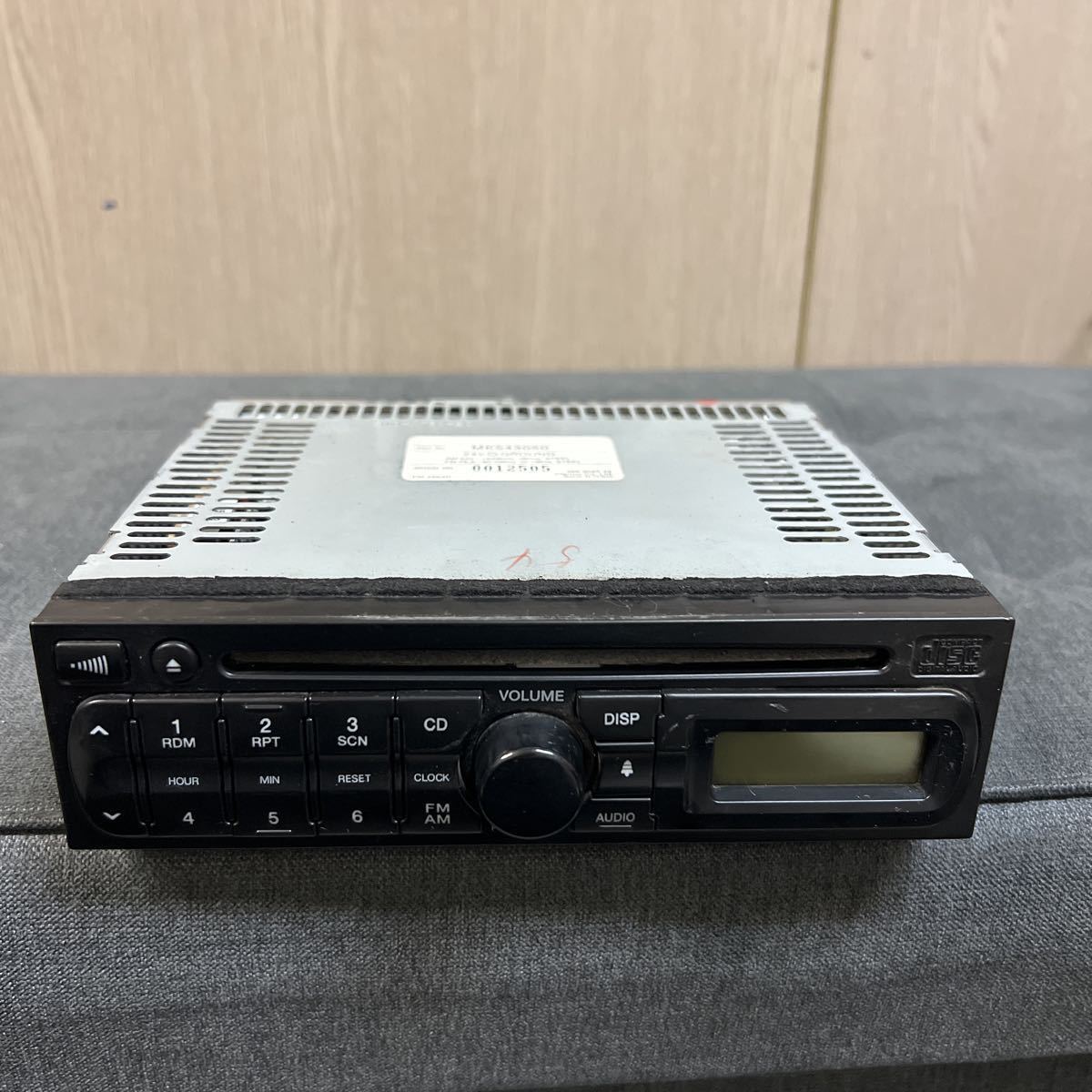 【目立った傷や汚れなし】三菱ふそう FUSO 24V 純正 1-DIN オーディオ CD/AM/FM MK543050 CDデッキの落札情報詳細 - Yahoo!オークション落札価格検索 オークフリー