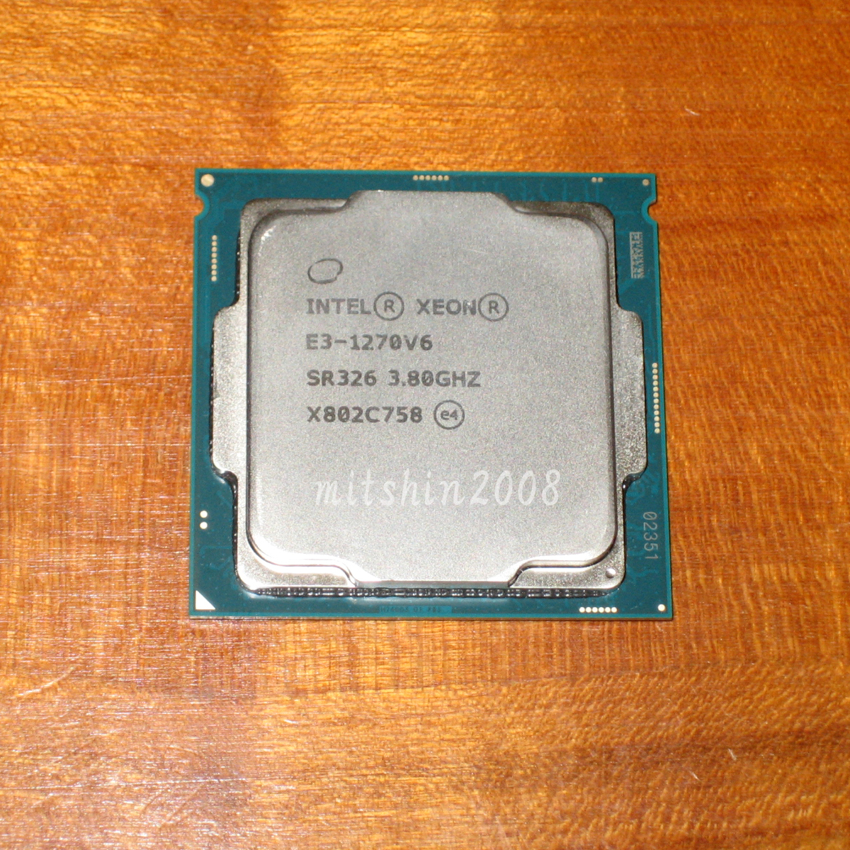 【やや傷や汚れあり】Intel Xeon E3-1270 v6 3.8GHz(TB:最大4.2GHz) LGA1151 kabylake 動作 ...