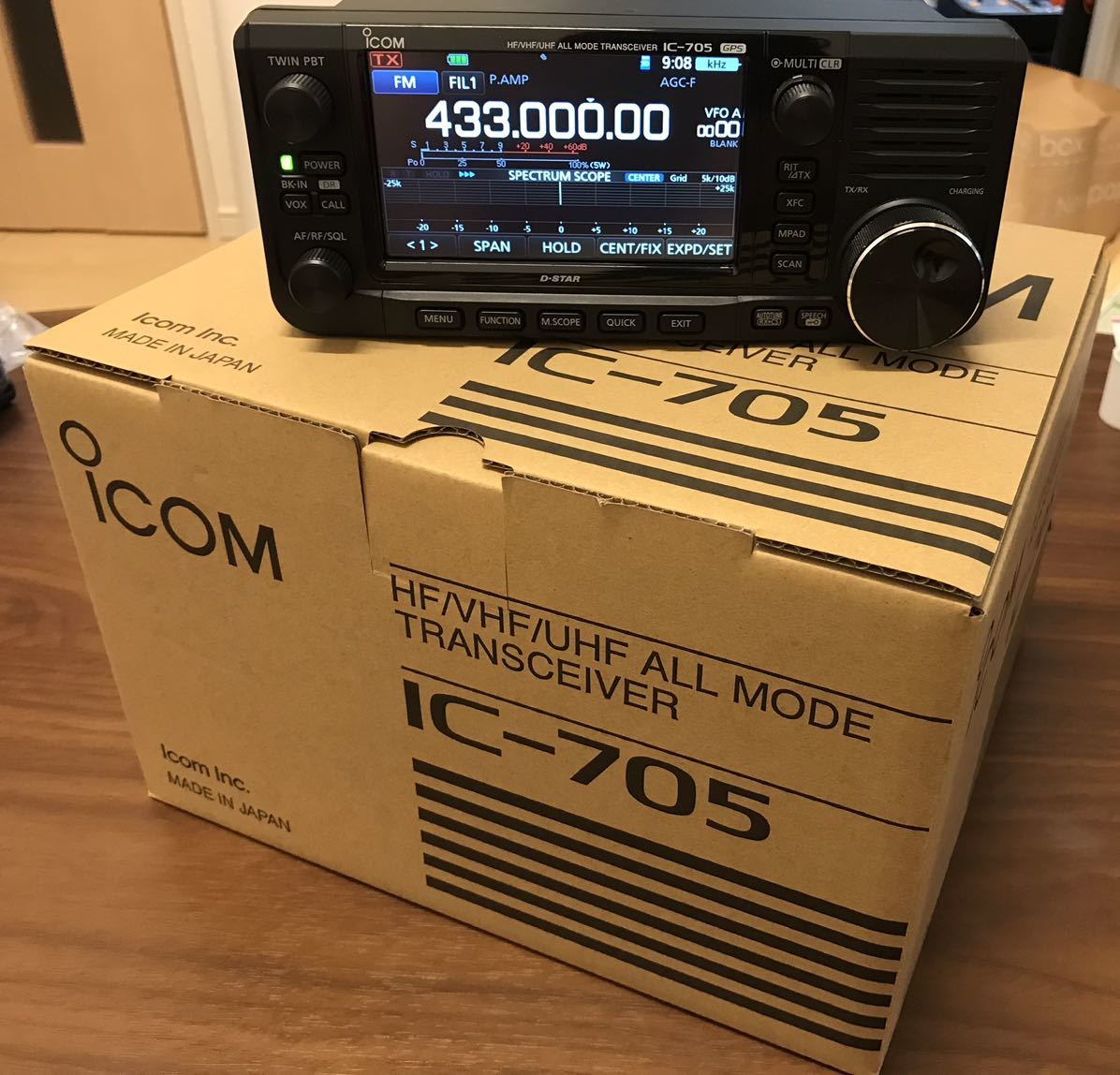 【目立った傷や汚れなし】ICOM IC-705の落札情報詳細 - ヤフオク落札価格検索 オークフリー