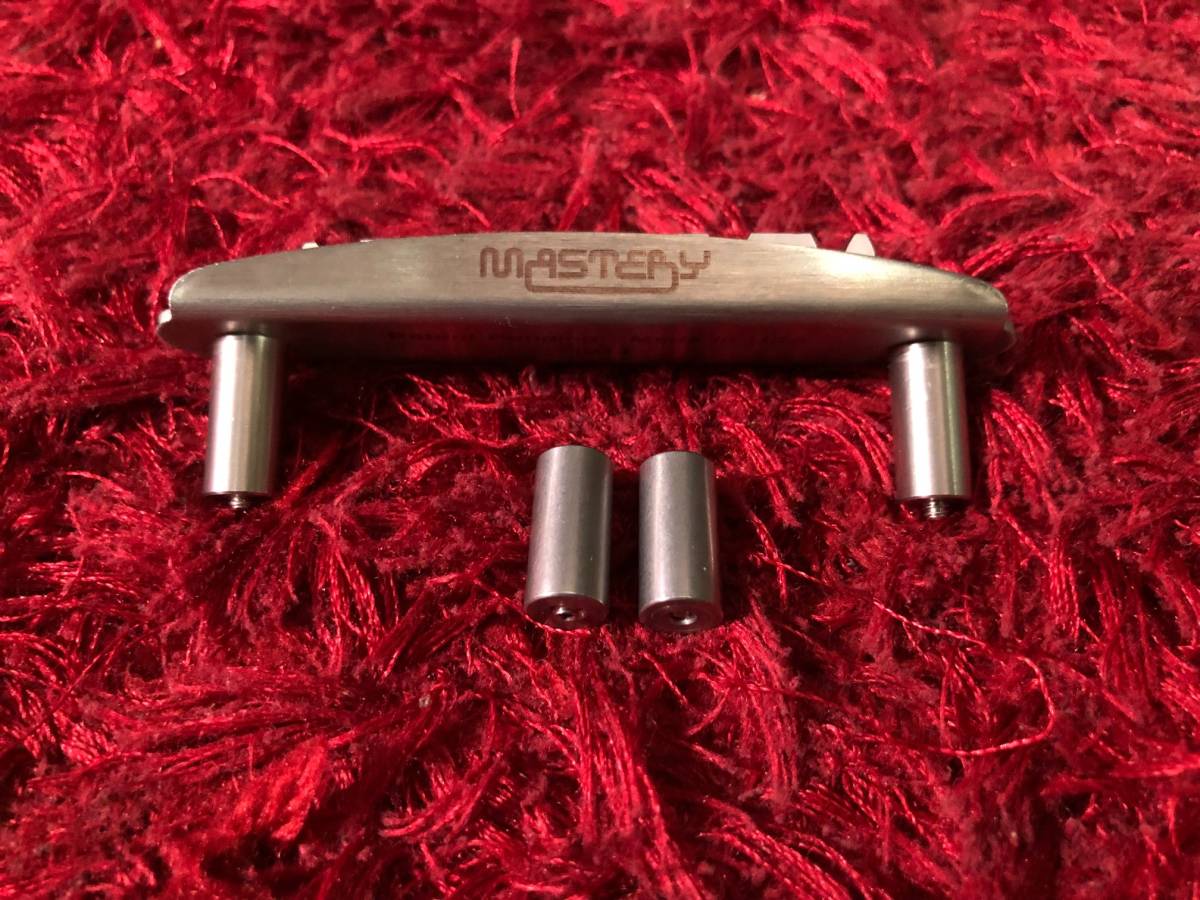 【目立った傷や汚れなし】【美品】【レア】【ジャガー,ジャズマスター,ムスタング用ブリッジ 】MASTERY BRIDGE M1 (マスタリー ...