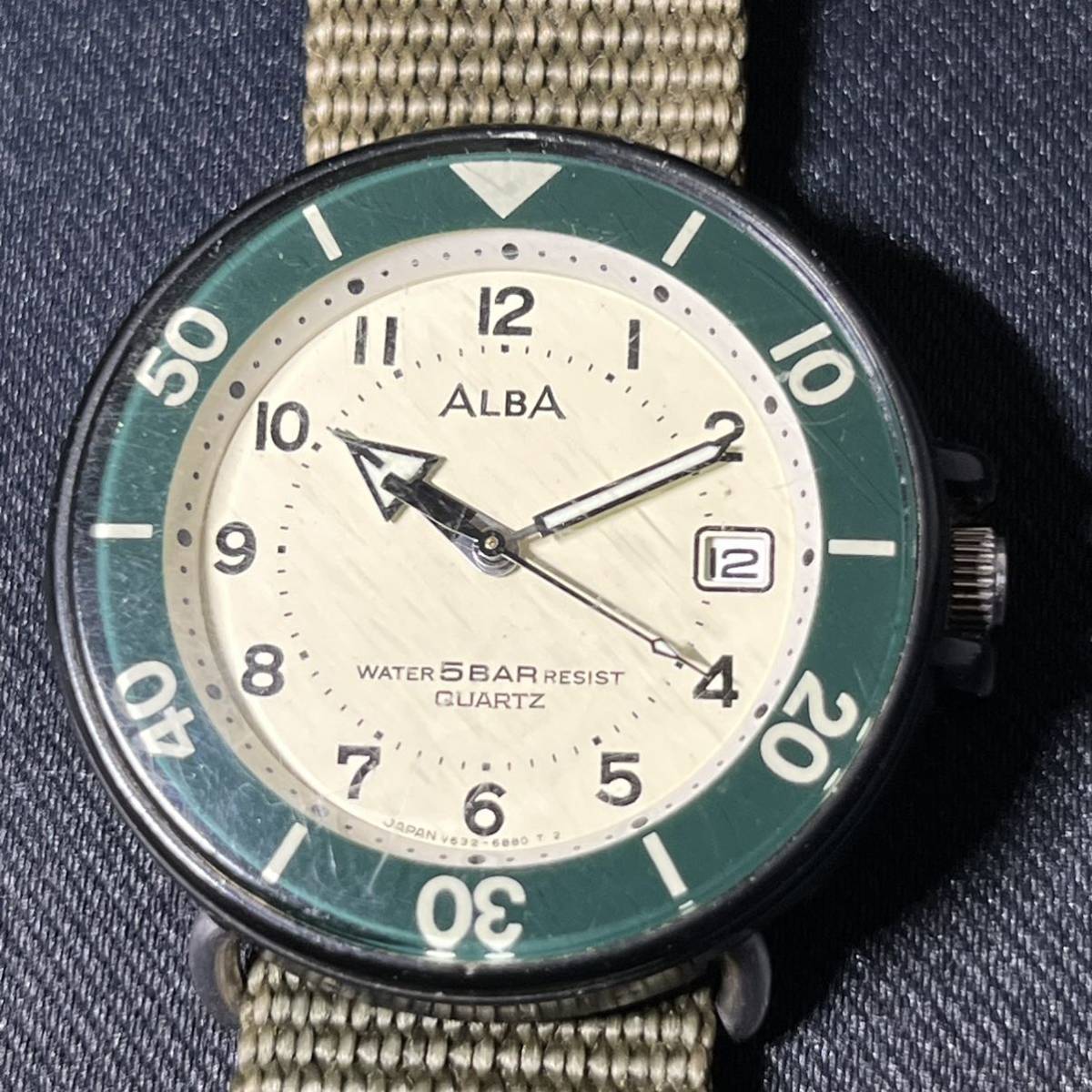 【傷や汚れあり】SEIKO ALBA セイコー アルバ V532 メンズ腕時計 デイト 電池切れ 動作未チェックの落札情報詳細 - ヤフオク落札価格検索 オークフリー