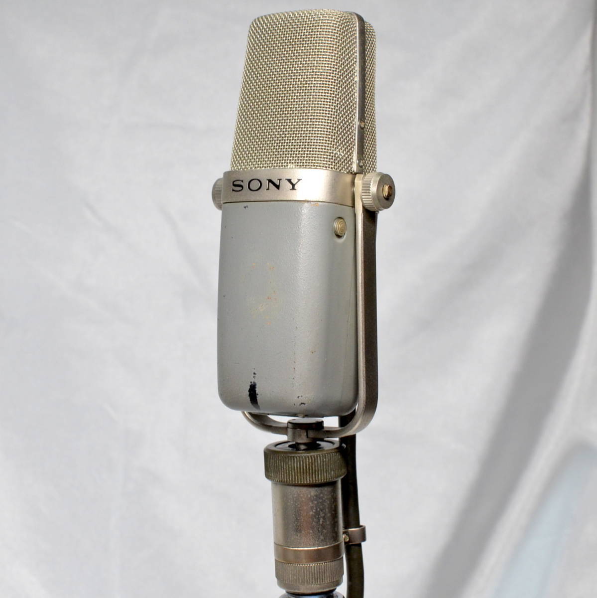 【傷や汚れあり】【A】希少 Sony C-38A 60年代 C-38B兄 電池駆動 ビンテージ 本体のみ ショックマウントゴム新品交換済み ...