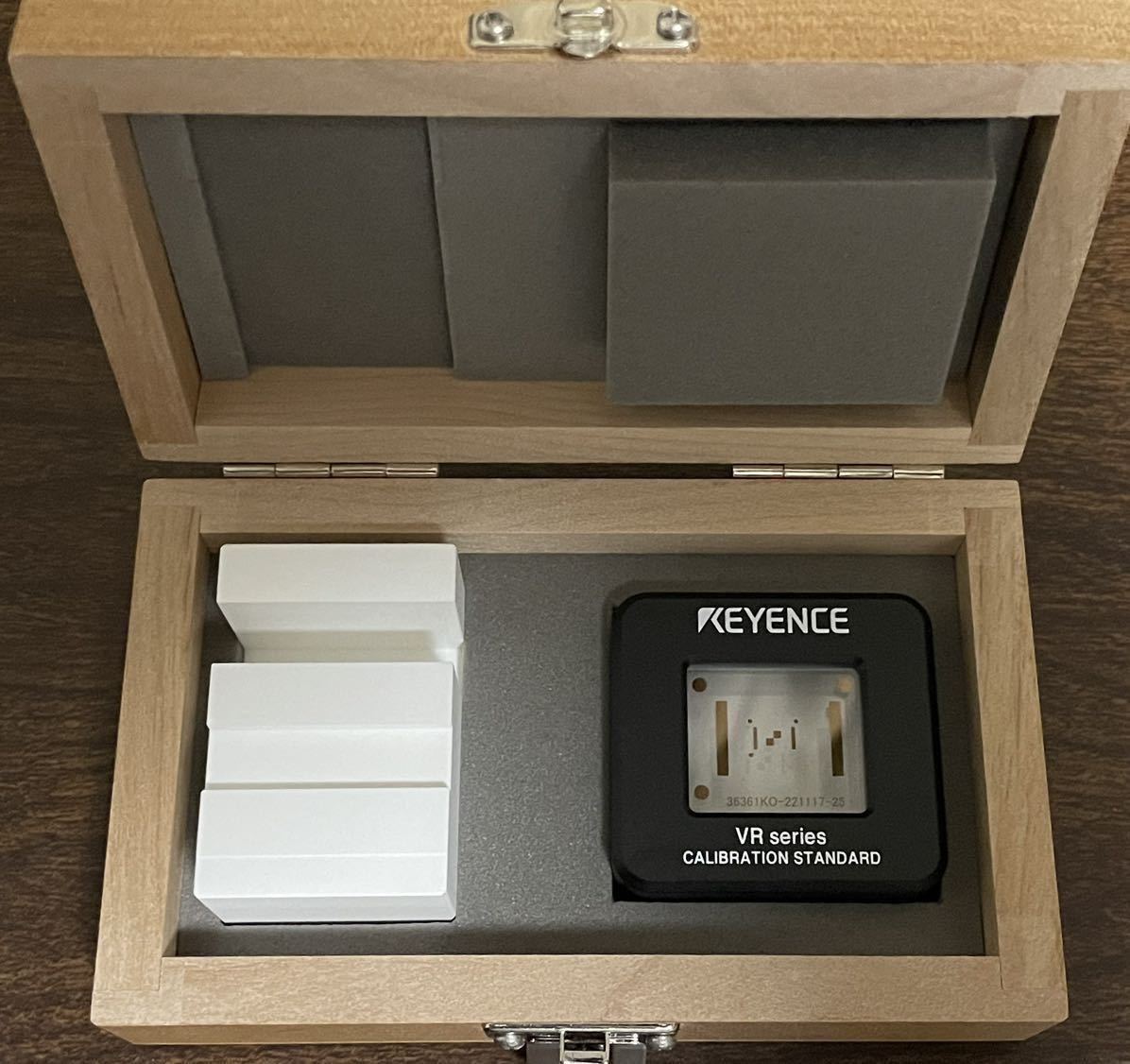 【未使用】キーエンス KEYENCE 校正ゲージ OP-88275 ワンショット3D VRシリーズ新品未使用品 校正証明書あり タッチプローブ ...