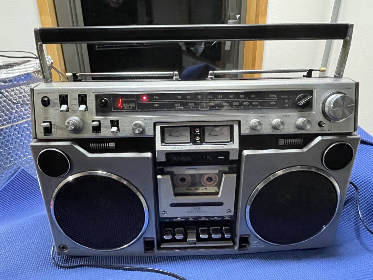 【やや傷や汚れあり】1円スタート アイワ 大型ラジカセの名機 CS-80 すごい迫力の落札情報詳細 - ヤフオク落札価格検索 オークフリー