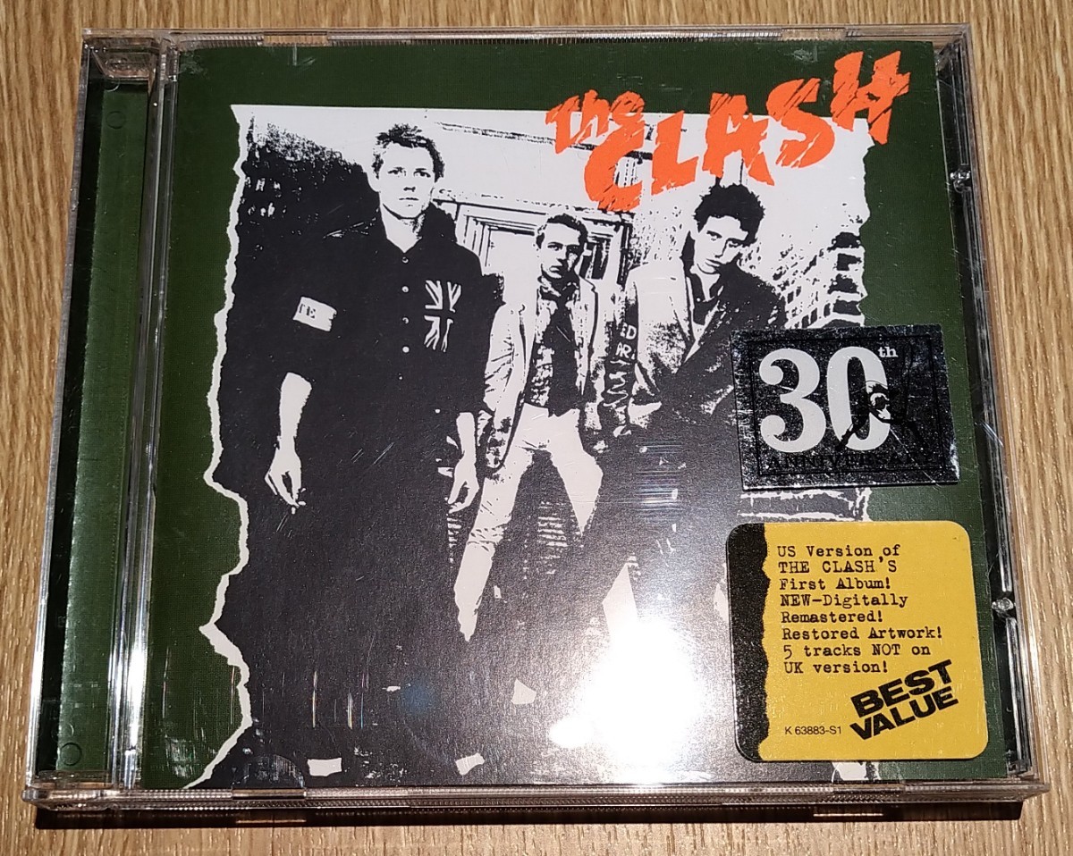 【やや傷や汚れあり】the Clash 旧規格リマスター輸入盤中古cd ザ・クラッシュ 白い暴動 1st ファースト デビュー Mick Jones Joe Strummer Ek63883の