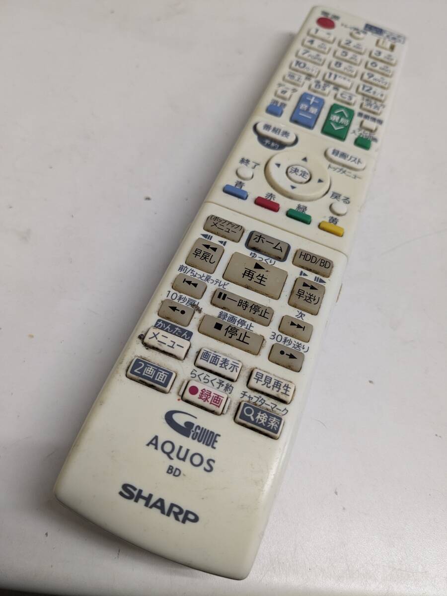 【やや傷や汚れあり】【FKB-25-174】 SHARP シャープ ブルーレイディスクレコーダーリモコン GB136PA 電池フタなし・通電するボタンもあり・ジャンクの落札情報詳細 ...
