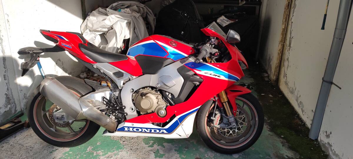 【やや傷や汚れあり】CBR1000RR（SC77）SP2 35台限定モデル※取りに来られる方のみの落札情報詳細 - Yahoo!オークション ...