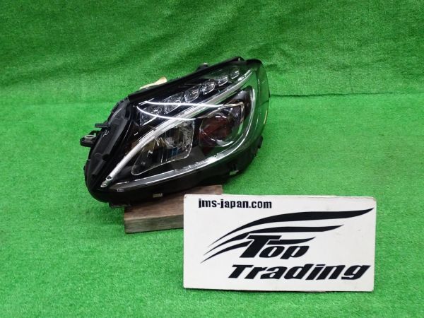 【傷や汚れあり】L3066vc ベンツ純正 Cクラス W205/S205 前期 C180 左 スタティック LED ヘッドライト ...