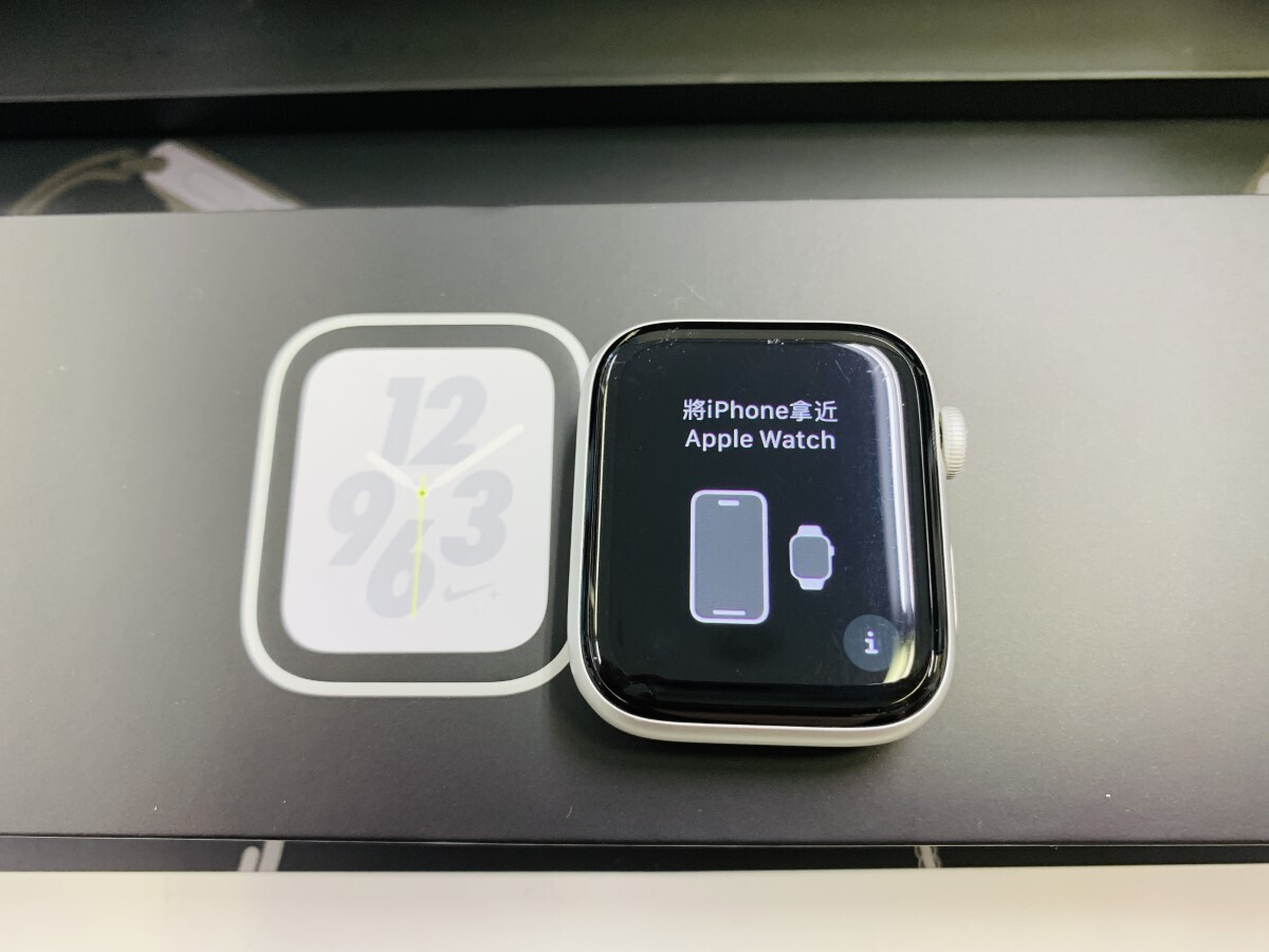 【やや傷や汚れあり】757 美品 動作品 ★A1978 Apple Watch Series 4 (GPS) 44 mm 16GB ...