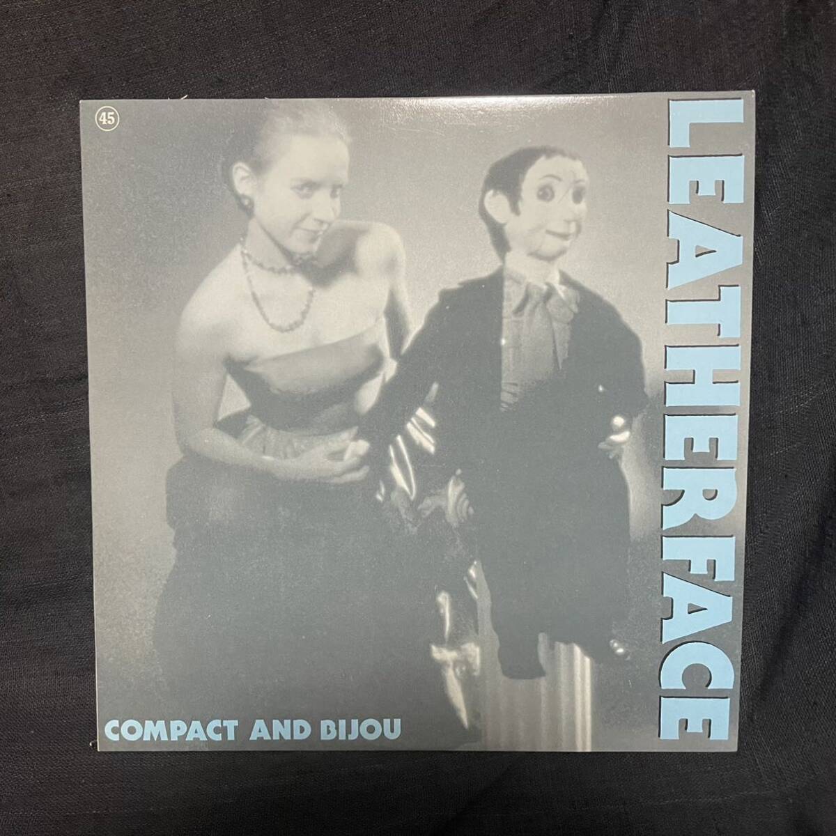 【中古】LEATHERFACE RAZOR BLADES AND ASPIRIN 7inch snuff hdq mega city four ...