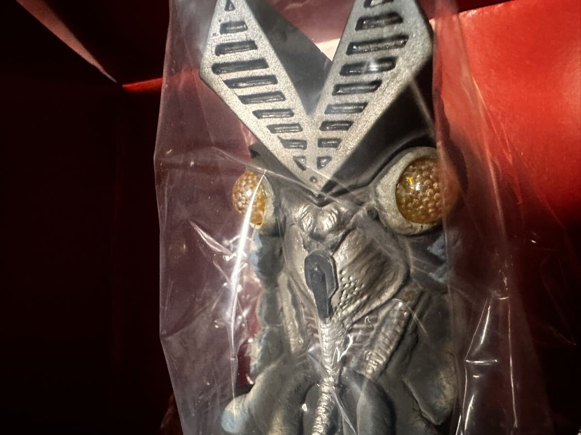 【未使用に近い】CCP 1/6特撮シリーズ 究極のバルタン星人 分身ver.（完全体）発光ギミックあり円谷プロ ウルトラマン ソフビ フィギュアの落札情報詳細 - Yahoo!オークション落札 ...