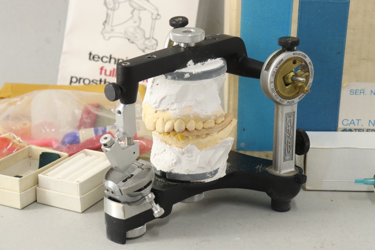 【やや傷や汚れあり】HANAU ハノー 咬合器 H2,145シリーズ 歯科技工 現状品ジャンク 8-C103の落札情報詳細 - Yahoo ...