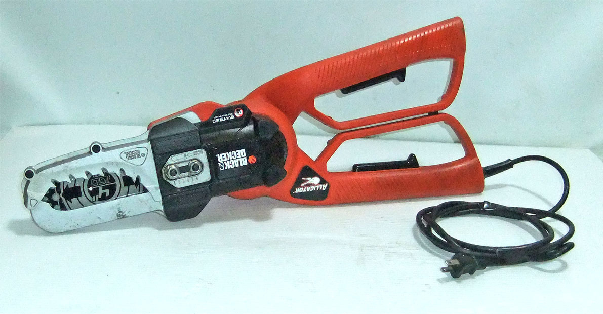 【目立った傷や汚れなし】おすすめ商品 BLACK&DECKER ブラックアンドデッカー 枝切チェーンソー LP1000-JP【動作確認済】中古 ...