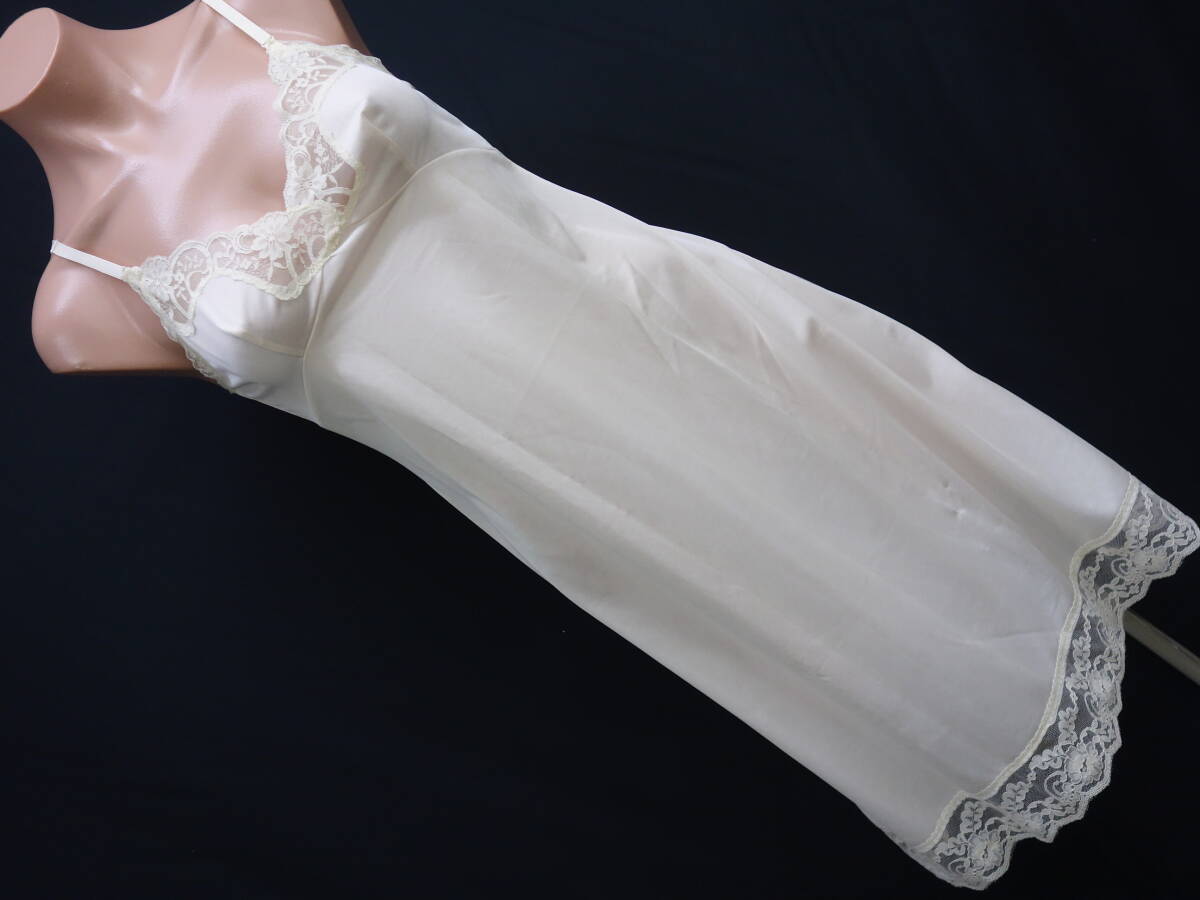 【目立った傷や汚れなし】6900★B90 スリップ SILVER OX シルバーオックス 胸元レースの落札情報詳細 - Yahoo!オークション落札価格検索 オークフリー