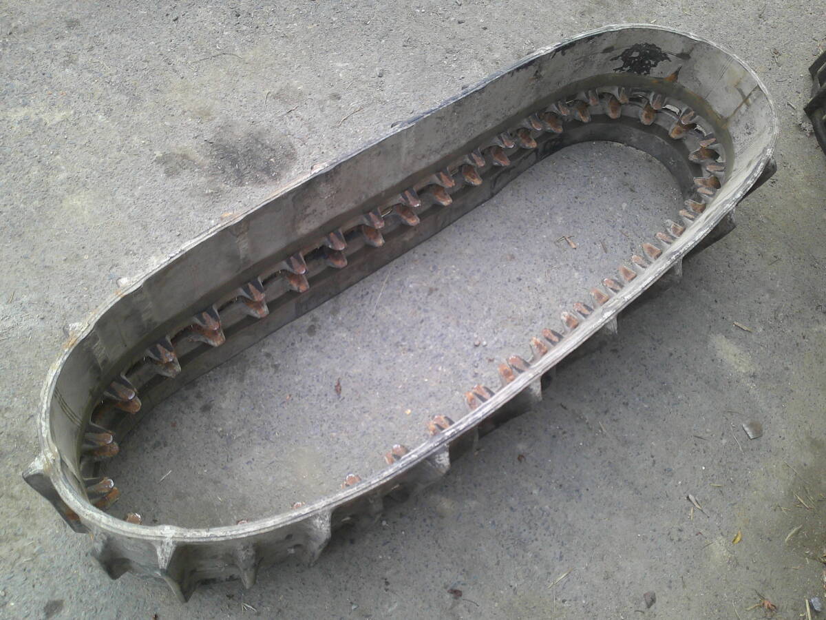 【傷や汚れあり】67．クボタコンバイン AR218 ゴムキャタ クローラ キャタピラ 330×37×90WP 330-37-90 ブリヂストン製 エアロスターの落札情報詳細 - Yahoo ...