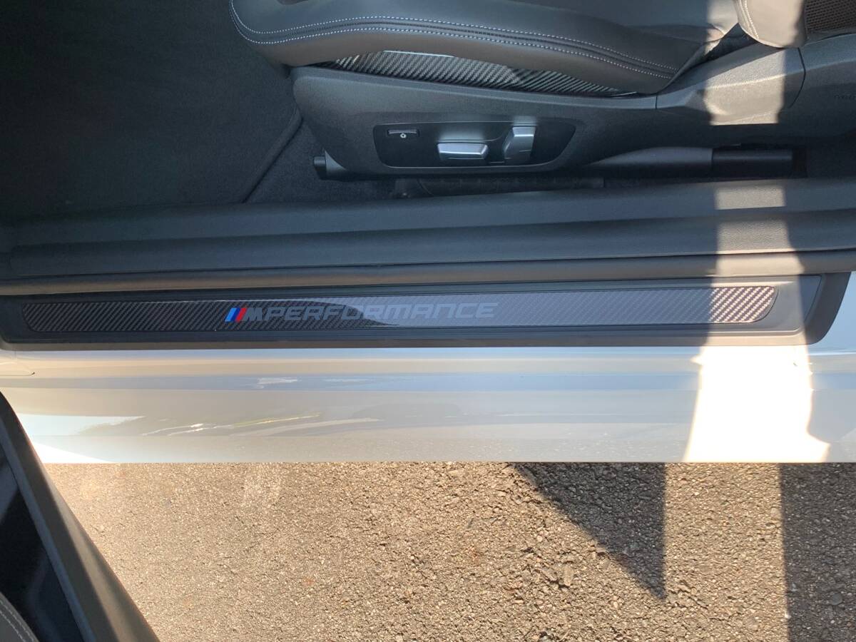 【目立った傷や汚れなし】BMW 純正 M Performance カーボン エントランス カバー ドア シル カバー トリム G87 G82 ...