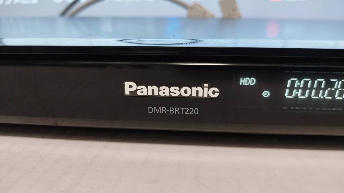 【傷や汚れあり】Panasonic DIGA DMR-BRT220 ※BD-R/RE読み込まず！ DVD-R再生 ＆ HDD (500GB → 1TB) への予約録画とその再生はOK カード ...