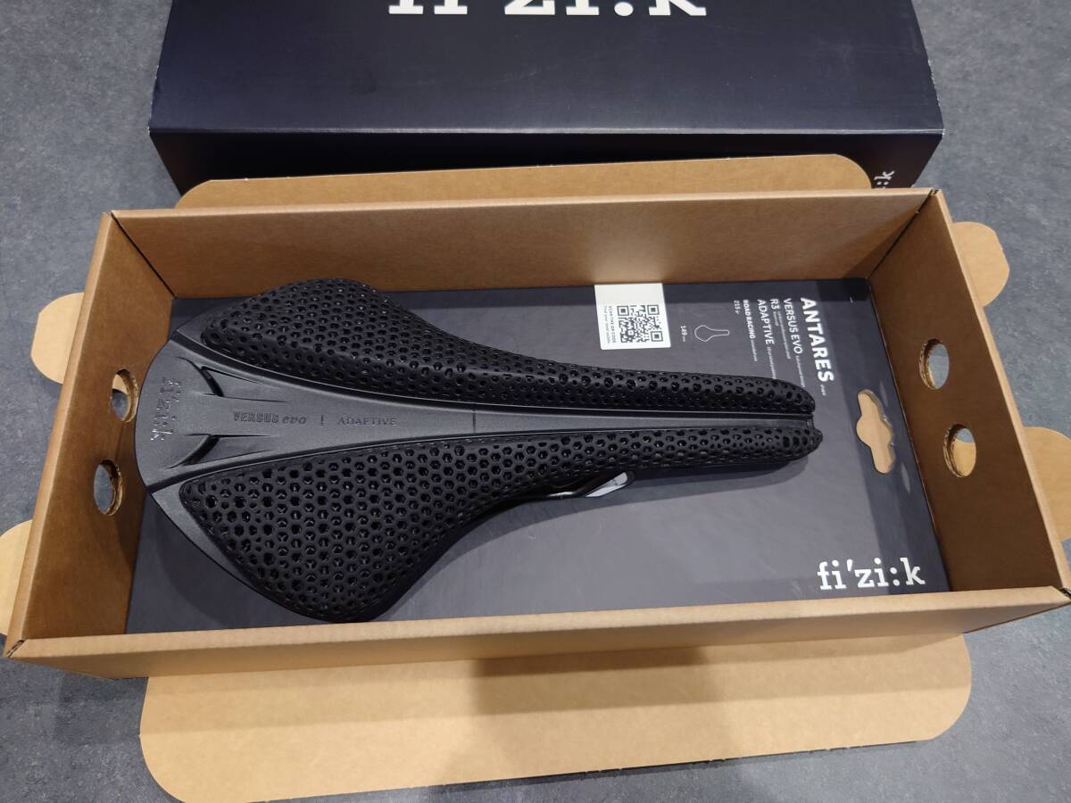 【未使用】【新品未使用】fi'zi:k フィジーク ANTARES VERSUS EVO R3 ADAPTIVEの落札情報詳細 - Yahoo!オークション落札価格検索 オークフリー