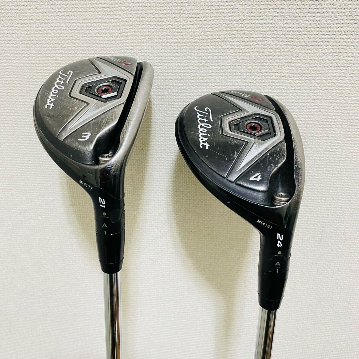 【やや傷や汚れあり】Titleist 915H DG S200 3番 4番 右利き 2本セット Dynamic Gold ダイナミックゴールド タイトリスト ユーティリティ 送料無料 匿名配送 ...