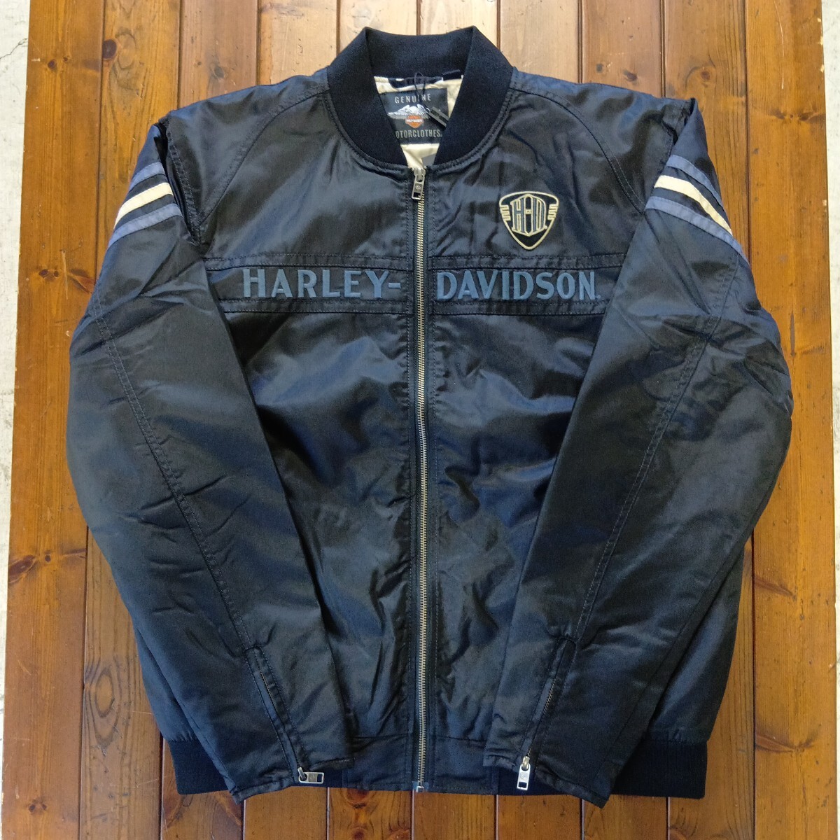 【未使用】ハーレー純正ナイロンジャケット 黒 97499-19VM/000L JACKET-SLEEVE STRIPE.NYLN ￥26914 ...