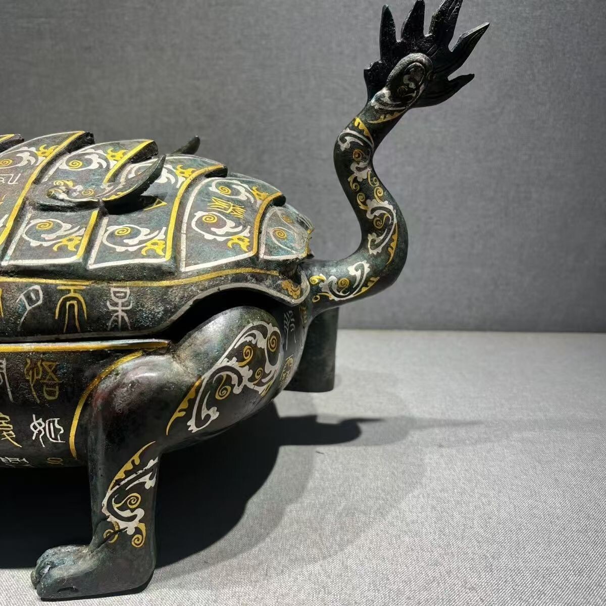 【目立った傷や汚れなし】Y22旧家蔵出 古玩 戦国 青銅 錯金銀 竜亀 復古 置物 高さ:24センチ幅:20センチ長さ:44センチ重さ:5.7 kgの落札情報詳細 - Yahoo!オークション ...