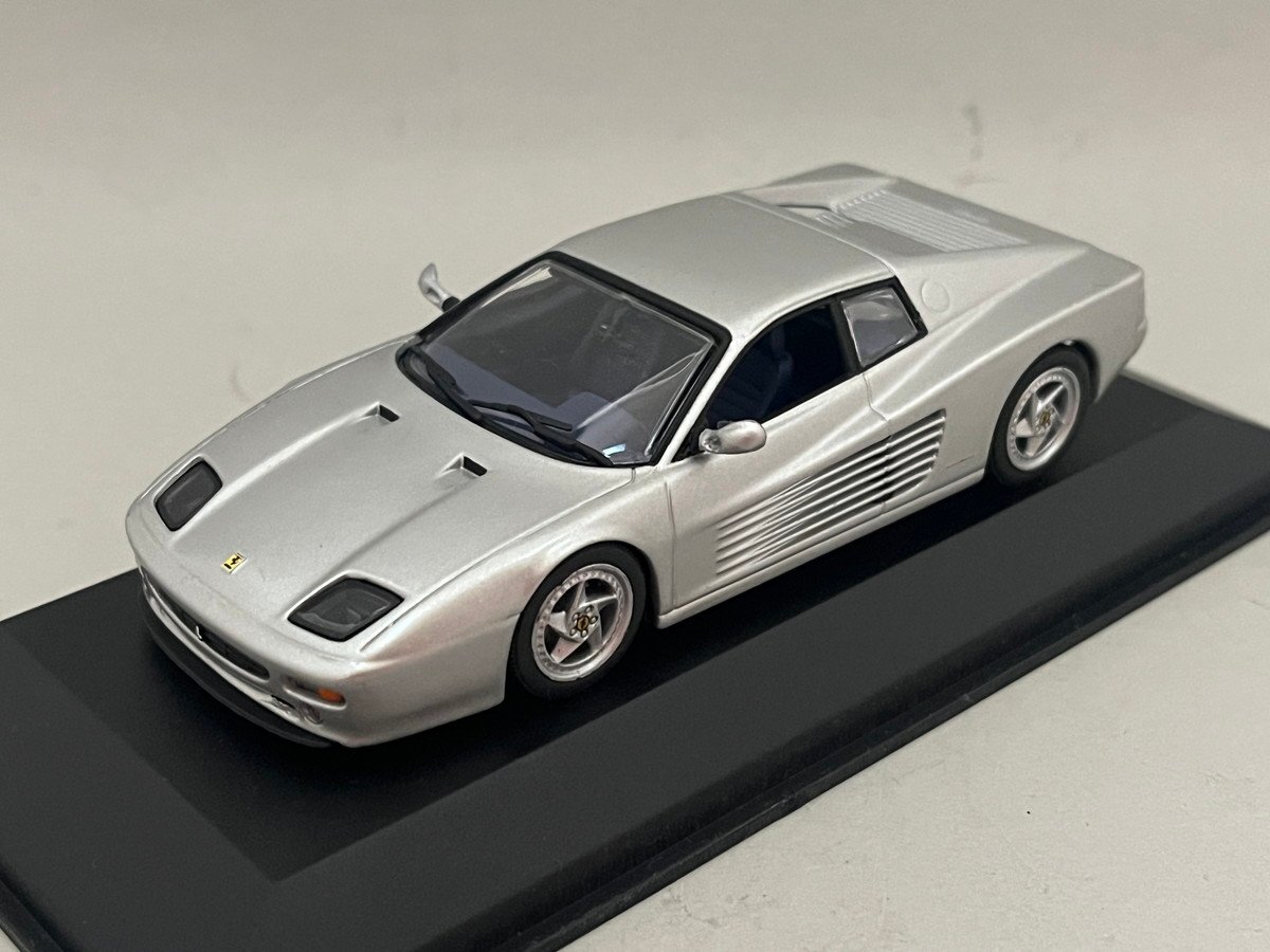 【目立った傷や汚れなし】3194) 開封のみ KYOSHO 京商 1/18 FERRARI 512BB SILVER フェラーリ 512BB ...