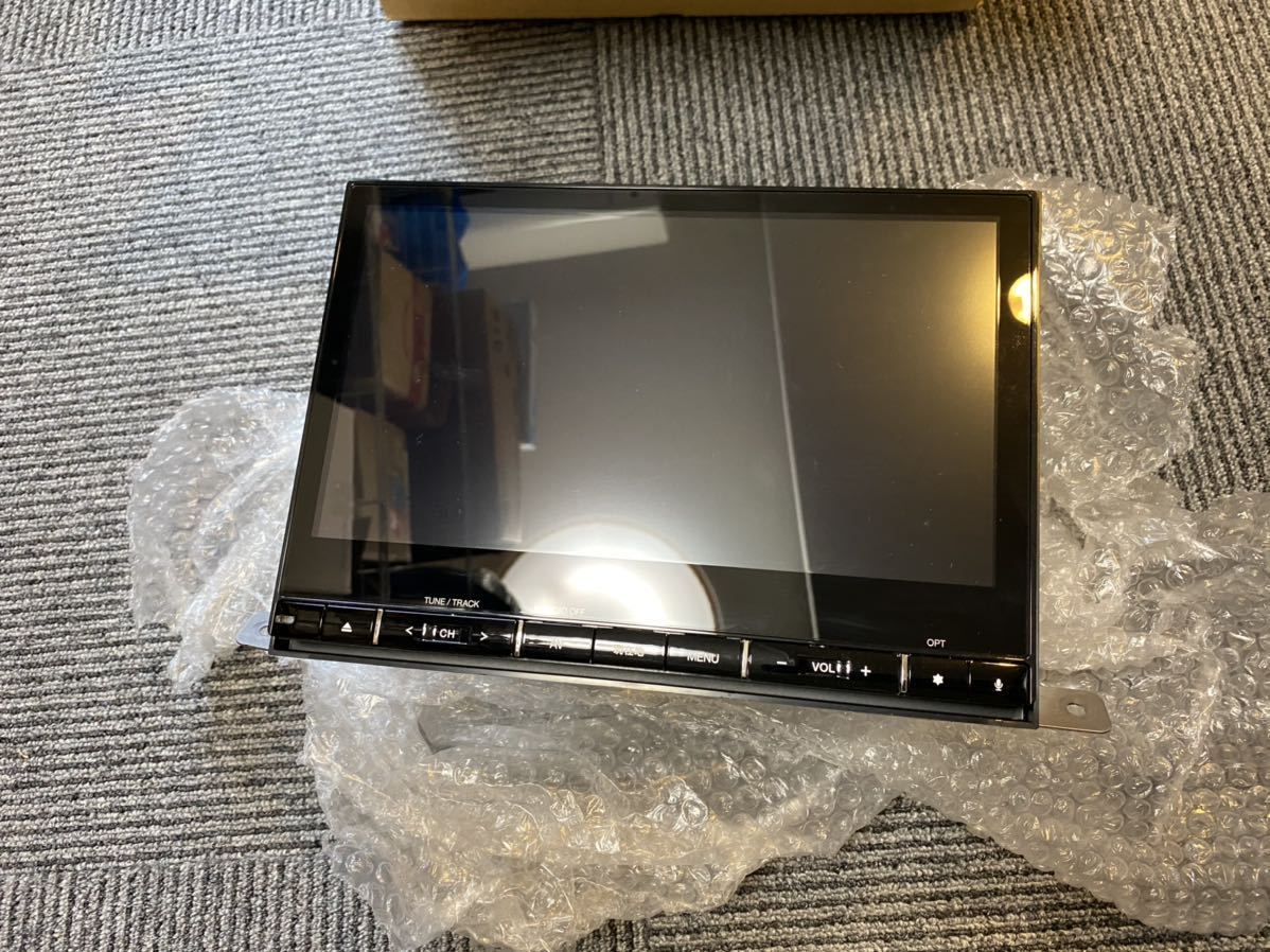 三菱純正 DELICA デリカ D:5 10.1型ナビ MZ609715(QY-9000M-B) 即決ありの落札情報詳細 - Yahoo!オークション落札価格検索 オークフリー