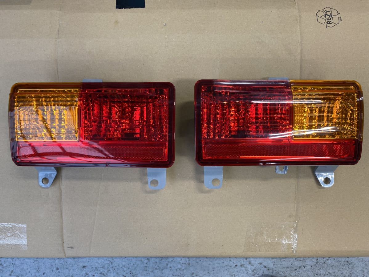 FJクルーザー GSJ15 純正 左右 テールランプ テールライト 81581-35021 81591-35021の落札情報詳細 - ヤフオク ...