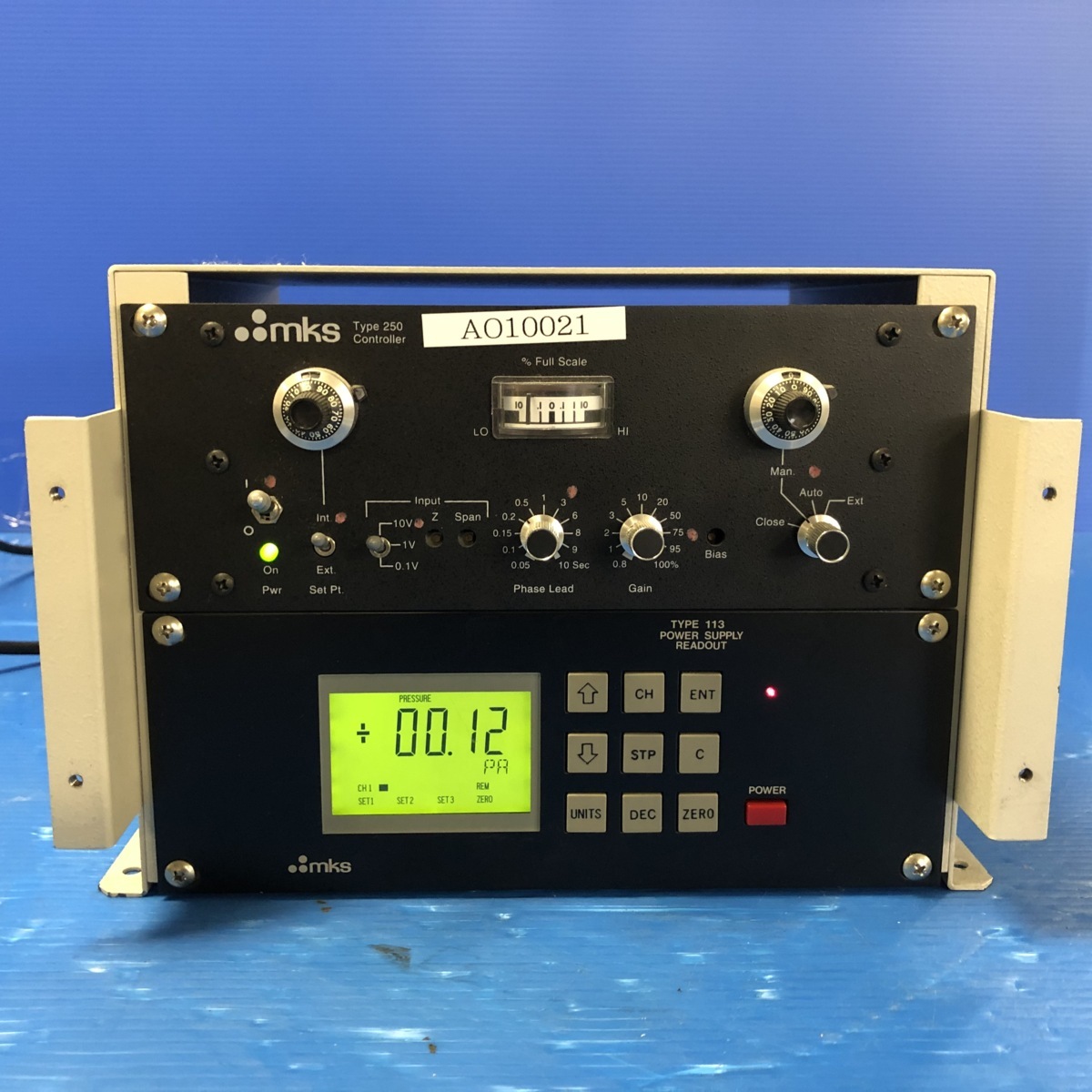 MKS TYPE 250/TYPE 113 POWER SUPPLY READOUTの落札情報詳細 - ヤフオク落札価格検索 オークフリー
