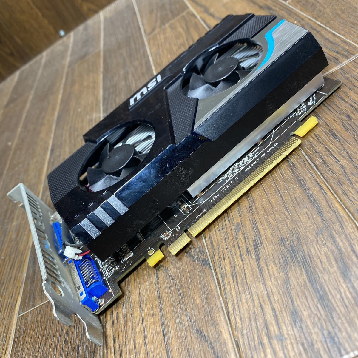 GGA12-29 激安 グラフィックボード msi AMD RADEON HD 6670 DDR3 1GB R6670 Twin Frozr ...