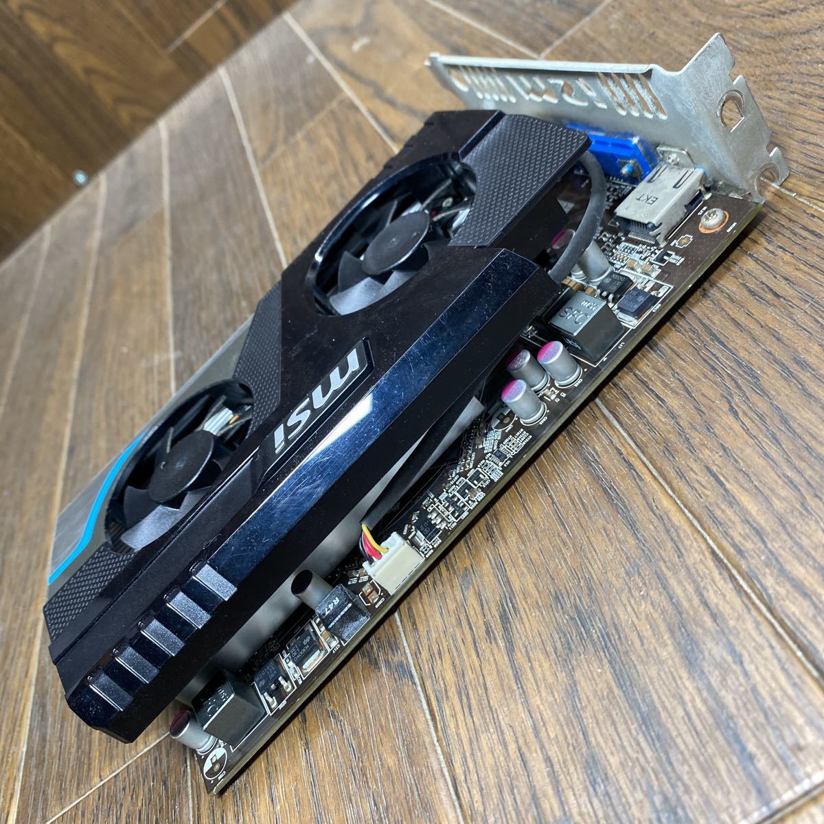 GGA12-29 激安 グラフィックボード msi AMD RADEON HD 6670 DDR3 1GB R6670 Twin Frozr ...