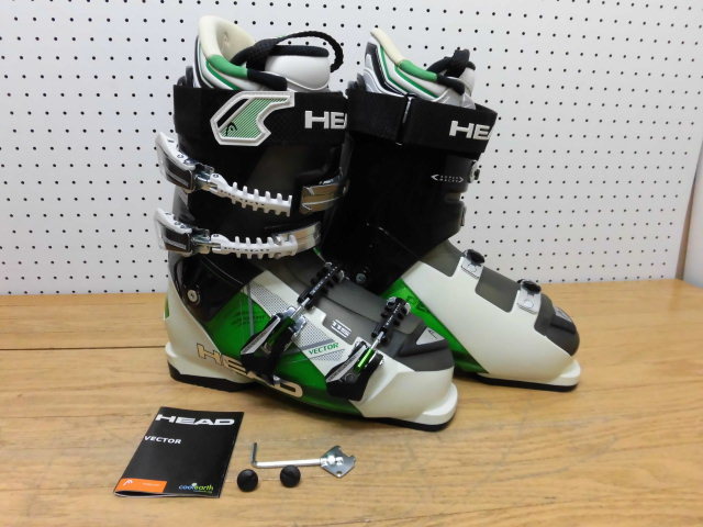 【中古】HEAD〔ヘッド〕スキーブーツVECTOR 105 ・26.0㎝ ケース付き の落札情報詳細| ヤフオク落札価格情報 オークフリー