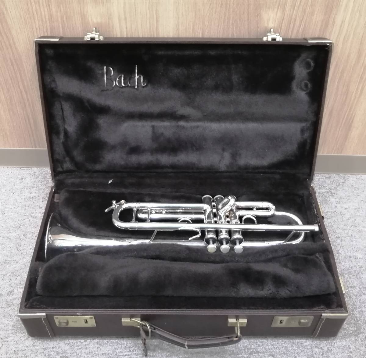 【傷や汚れあり】Vincent Bach Stradivarius 180CML Model 239/25A バック ストラディバリウス 8万 ...