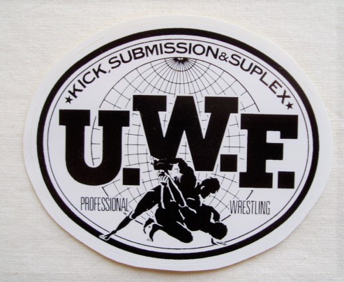 【やや傷や汚れあり】新生UWF団体ロゴマーク ステッカー シール プロレス前田日明高田延彦山崎一夫藤原喜明船木誠勝鈴木みのる田村潔司モーリス ...
