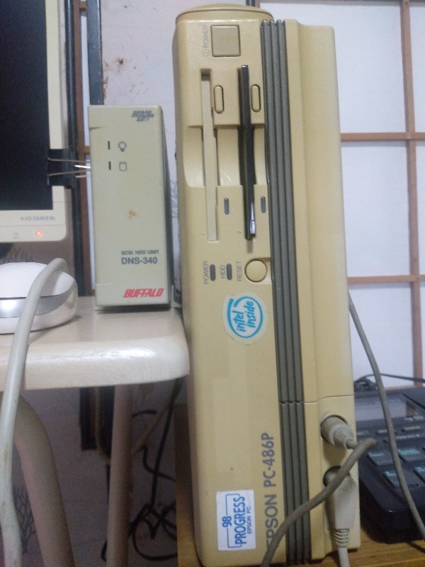 【傷や汚れあり】EPSON PC-486P Buffaloの外付けHDDの落札情報詳細 - ヤフオク落札価格検索 オークフリー